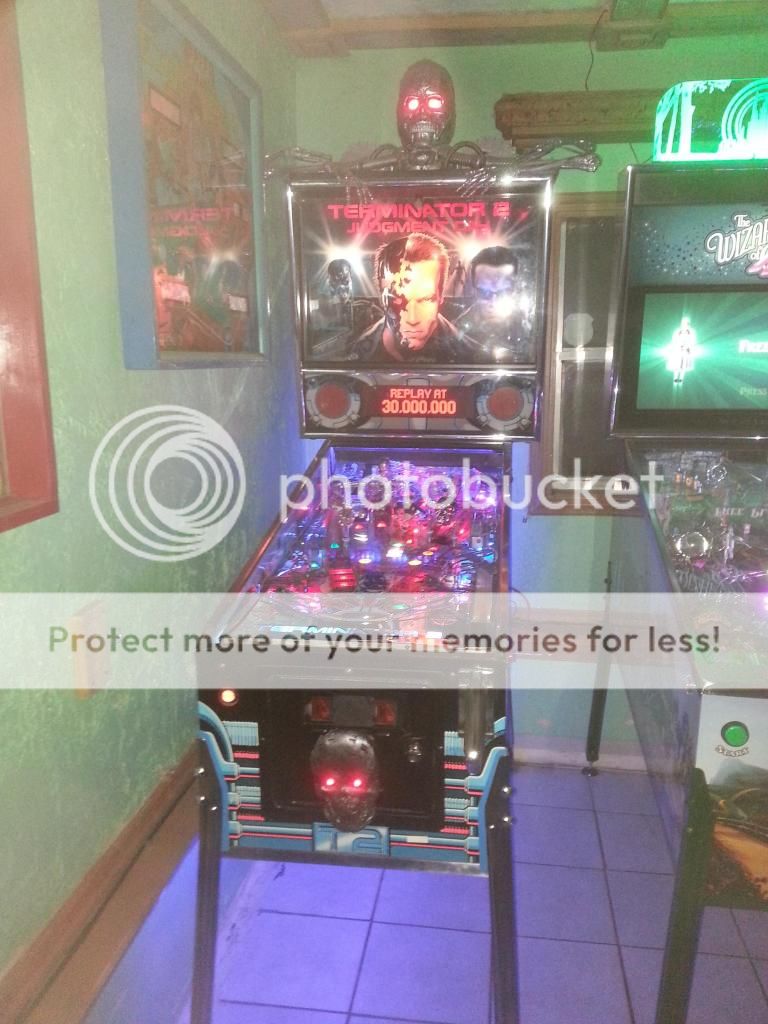 FS: Terminator 2 Custom Pinball....